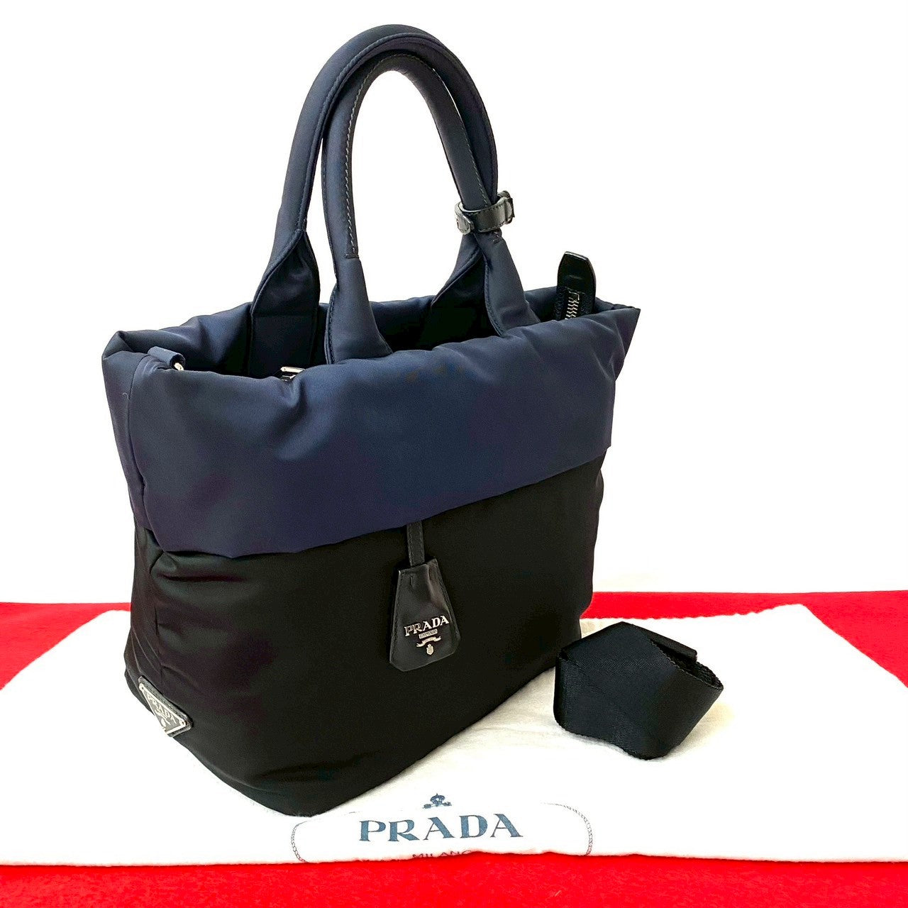 PRADA – Trip